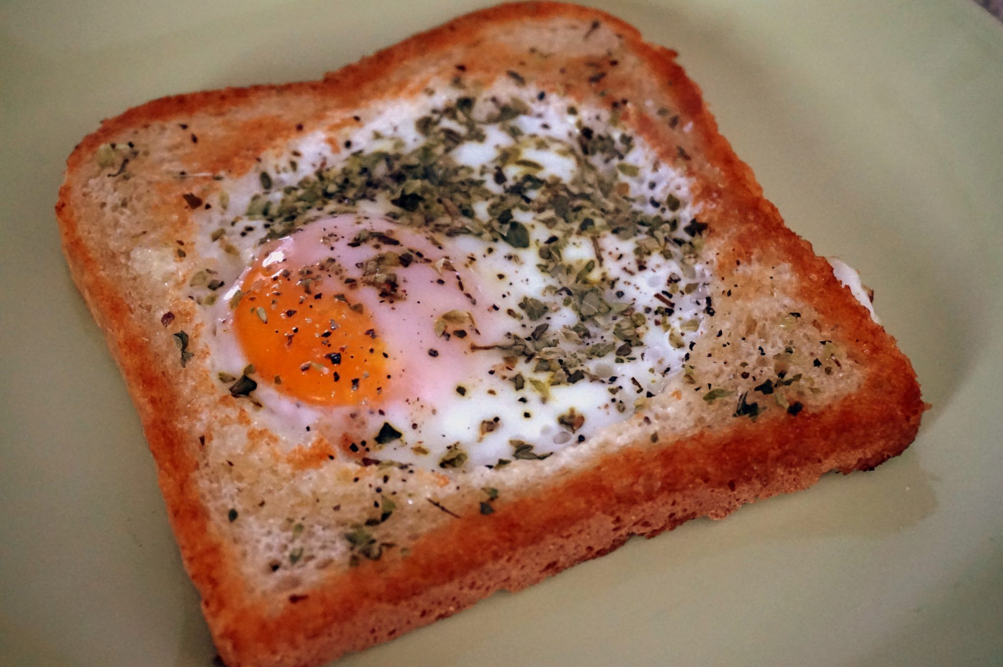Toast + Uovo = Brunch - Fun&Food